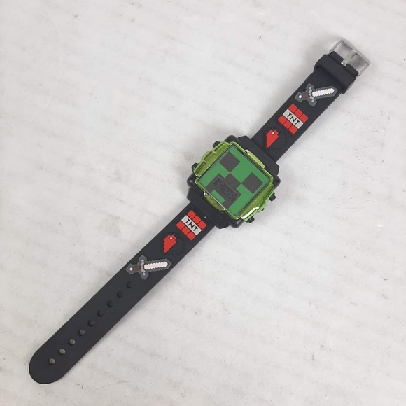 Mojang | Accessories | Minecraft Lcs Tnt Creeper Watch Works | Poshmark
